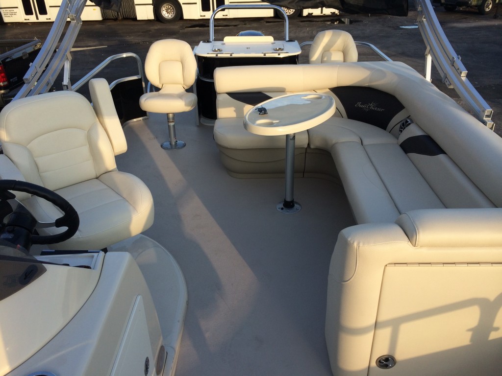 Full Custom 2014 24′ Sun Chaser pontoon boat | Orlando Custom Audio
