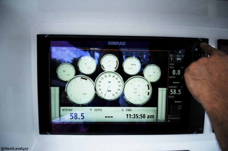 Simrad-Boat-Controls-Touch-Screen | Orlando Custom Audio