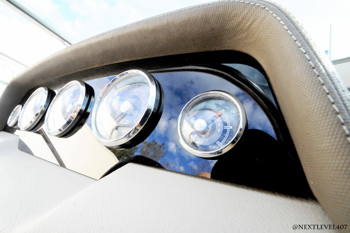 Regal 2300 Custom Dashboard, SeaDek® and Stereo | Orlando Custom Audio