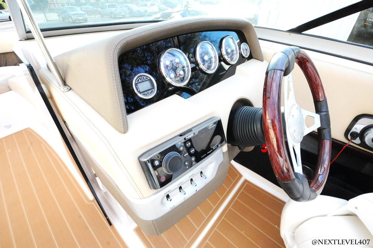 Regal 2300 Custom Dashboard, SeaDek® and Stereo | Orlando Custom Audio