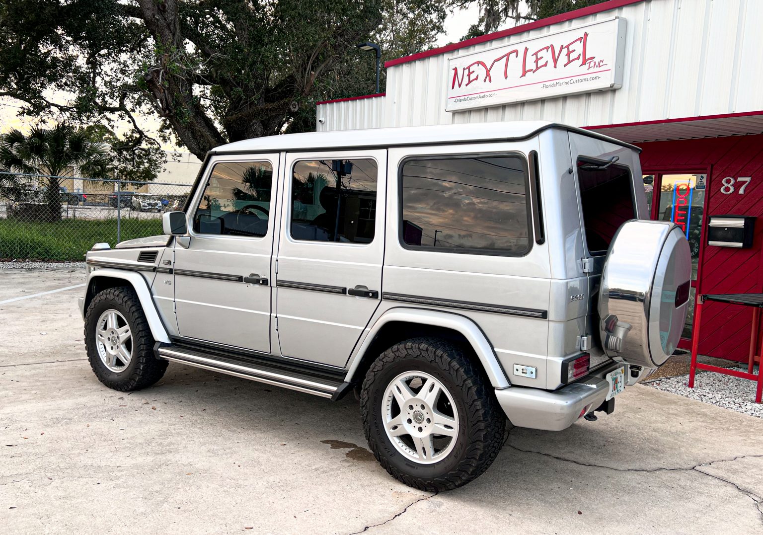 Mercedes G Wagon with Alpine Sound System | Orlando Custom Audio