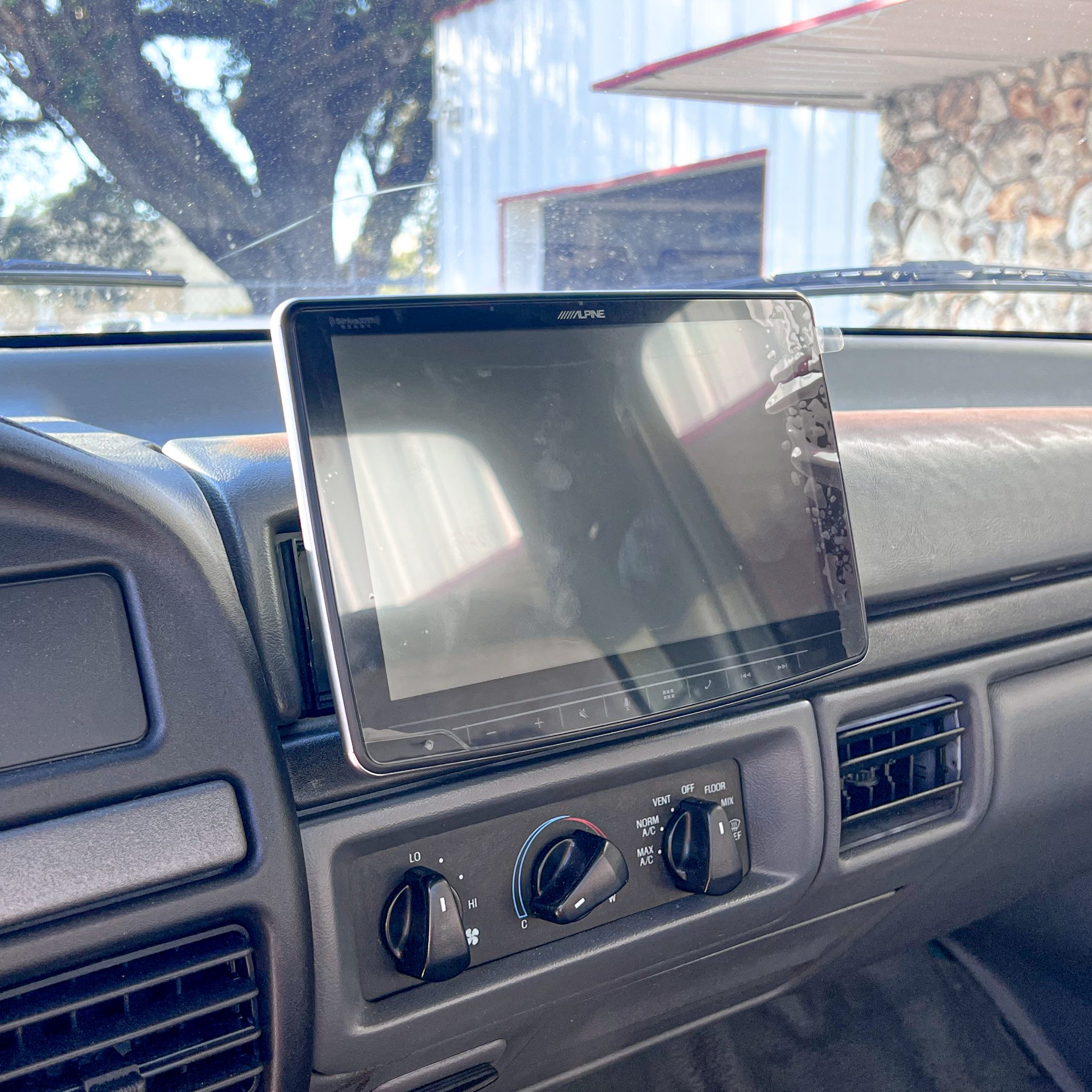 Giving This Classic Ford F-150 An Audio Upgrade | Orlando Custom Audio