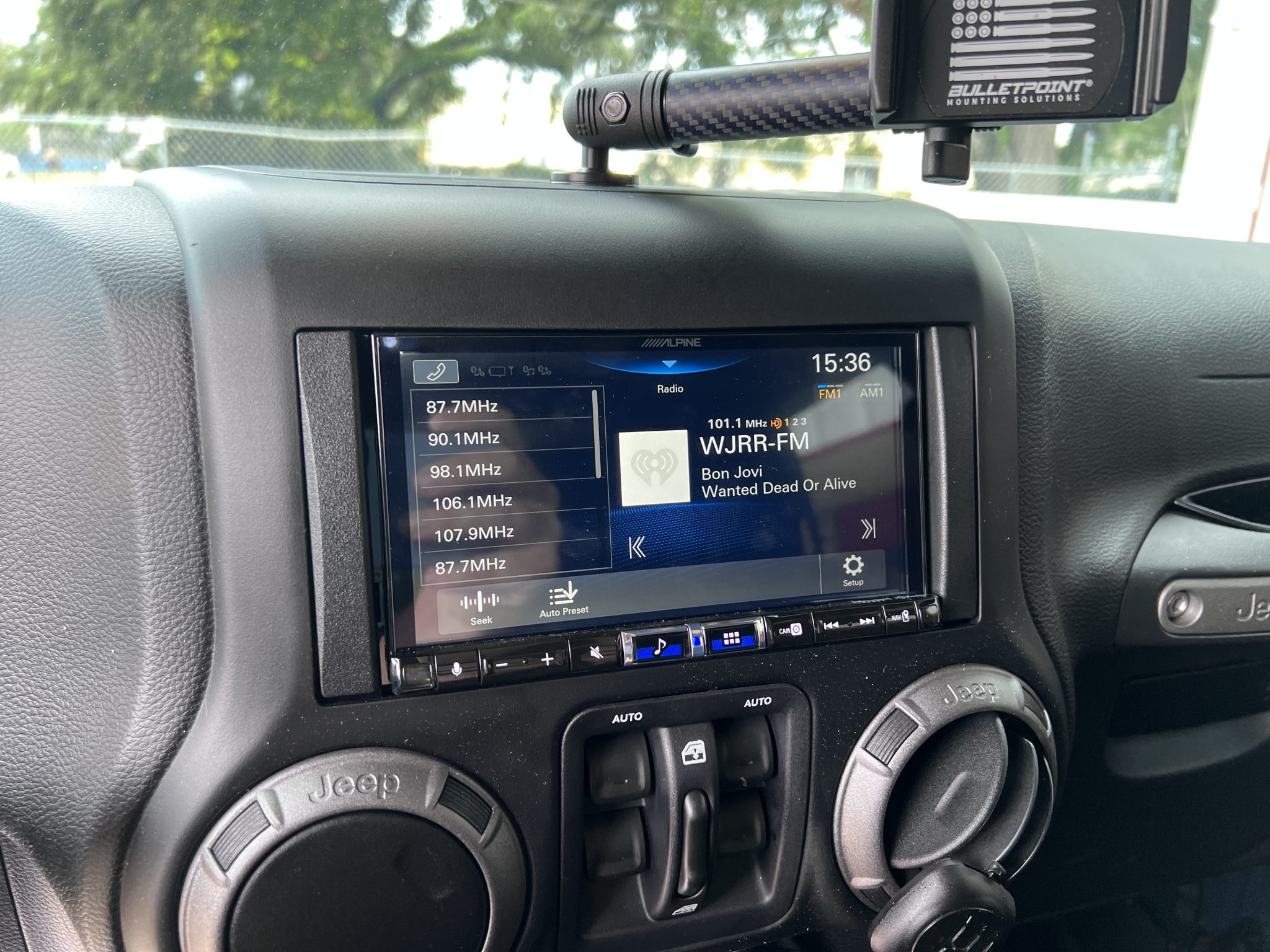 Jeep Unlimited Custom Stereo and Exterior Lighting | Orlando Custom Audio
